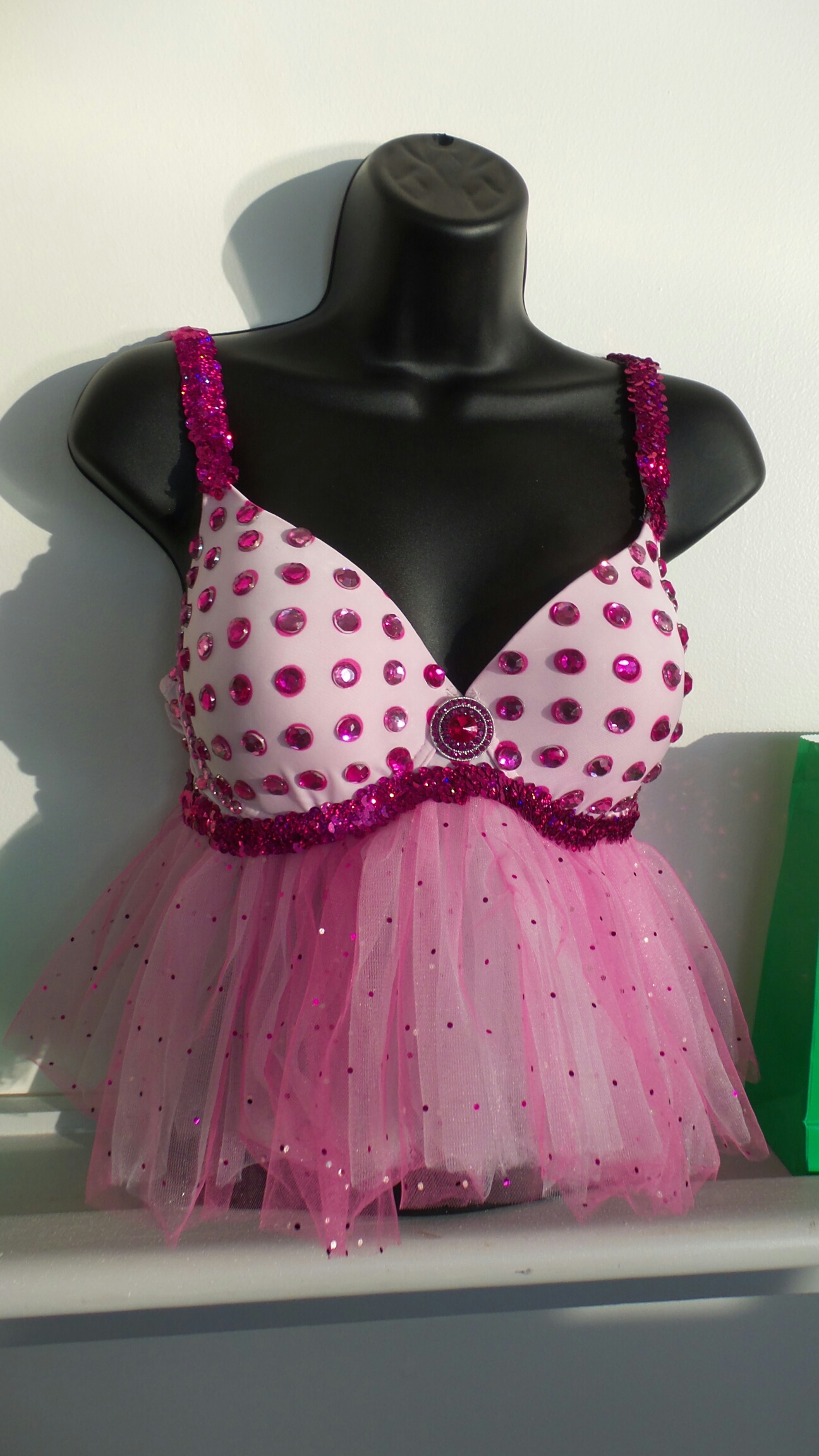 NOLA Links 2015 Breast Cancer Awareness Bra Decoration Contest – New ...